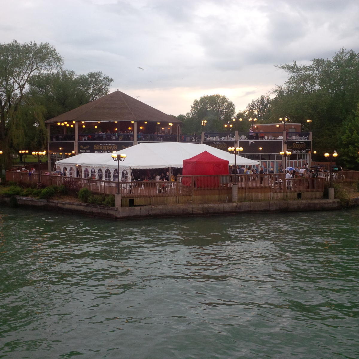 Carousel Cafe | Toronto, ON M5J 2H3