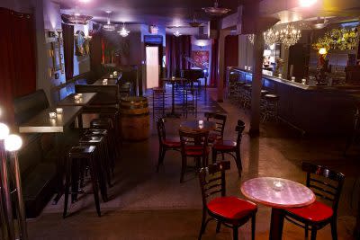 Monarch Tavern | Toronto, ON M6J 2N8