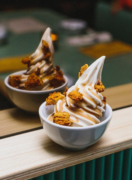 Sunnys Chinese | Toronto, ON