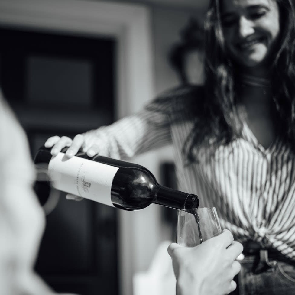 My Favorite Neighbor Lounge