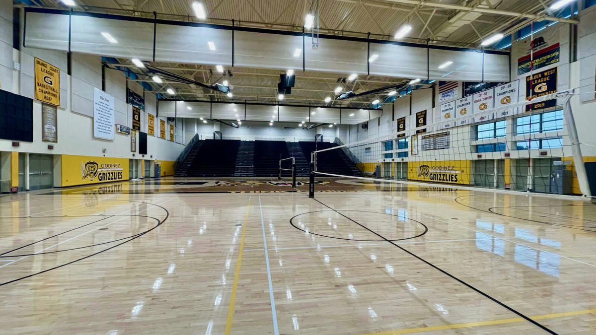 Hector Godinez Fundamental High School Gymnasium | Santa Ana, CA