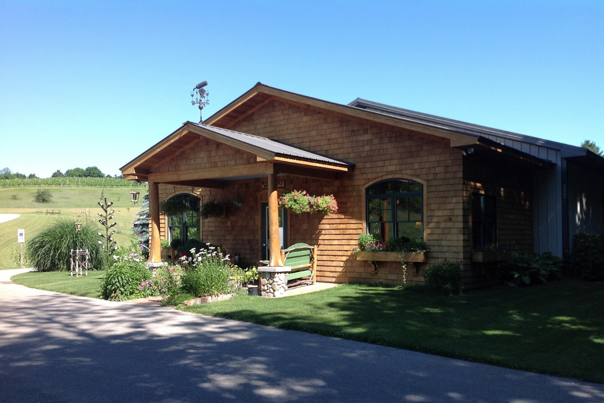 Chateau Fontaine | Lake Leelanau, MI 49653