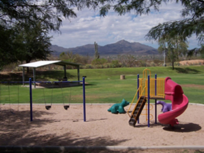 Sunset Pointe Park | Tucson, AZ 85742