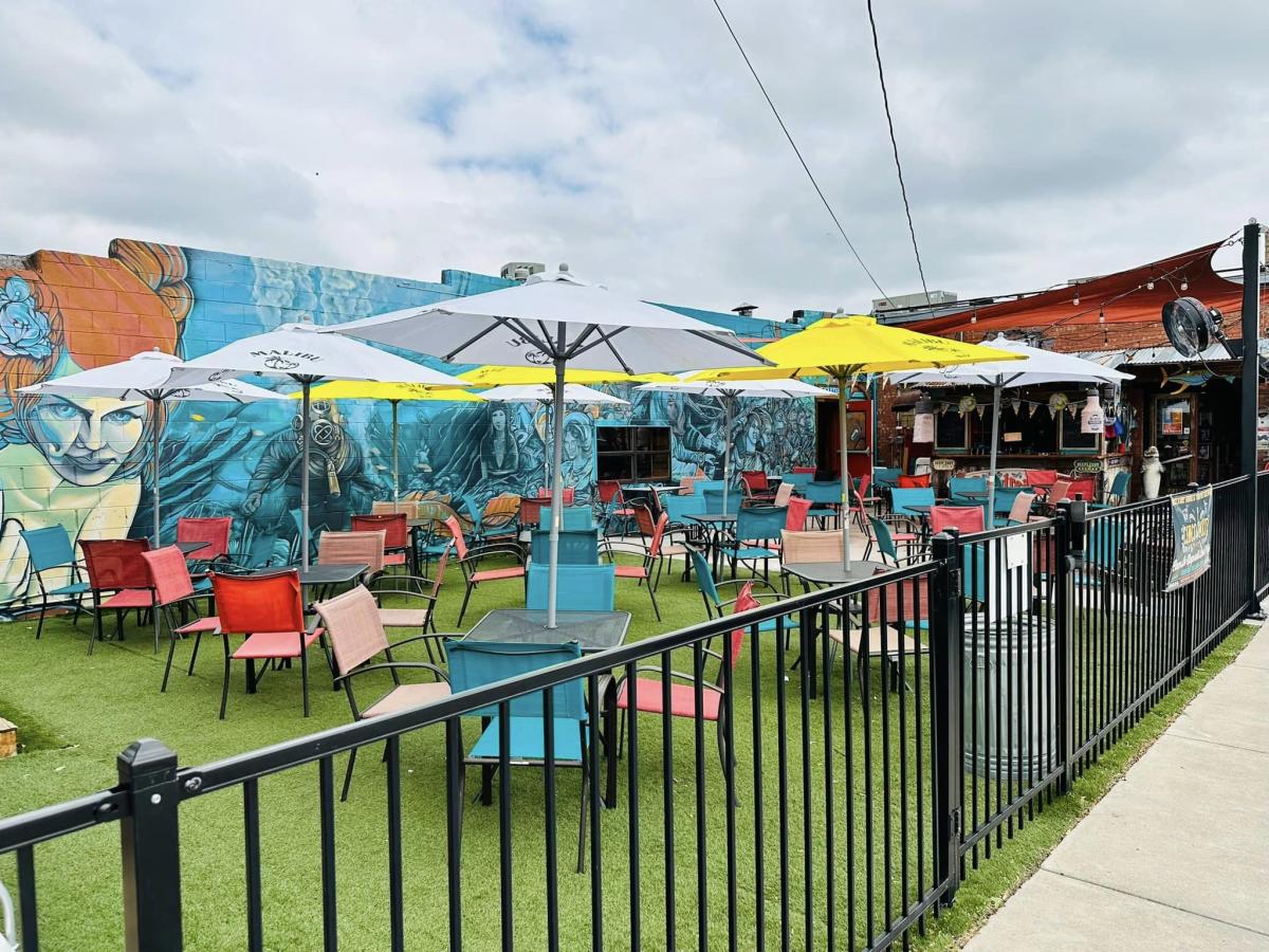 Maggie's Music Box | Jenks, OK 74037