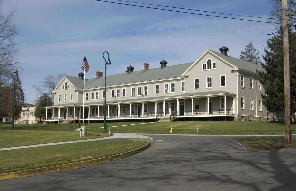 Artillery Barracks at Fort Vancouver