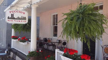 Puccio's New York Deli