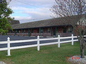 Village Inn Motel
