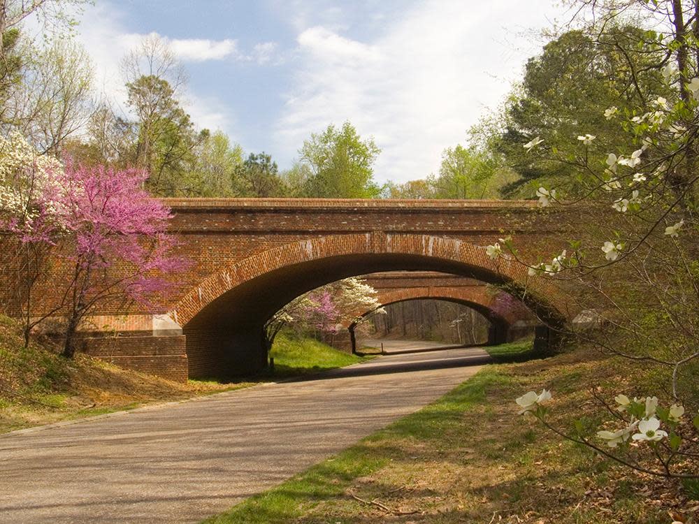 Colonial Parkway / Colonial National Historical Park