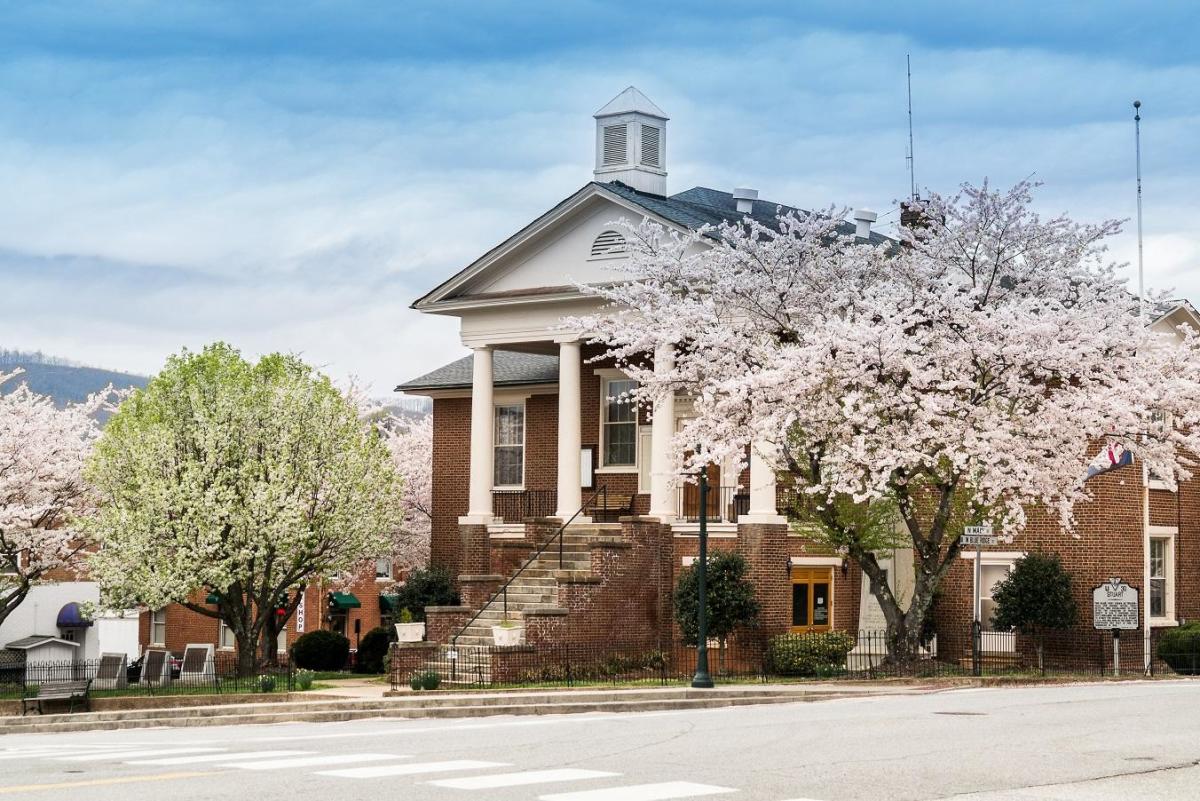 Patrick County Courthouse