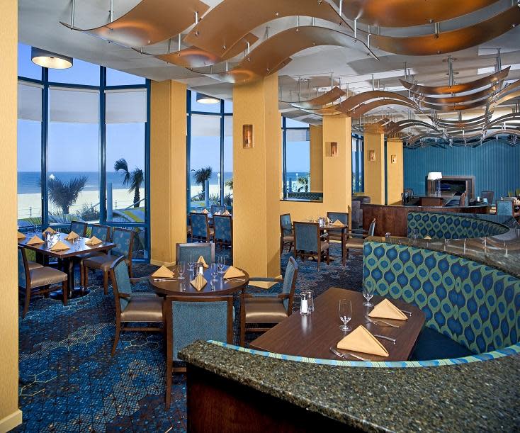 Fusion Restaurant & Lounge