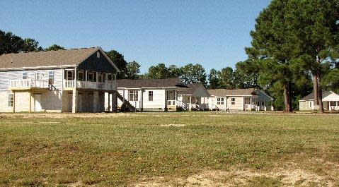 Coles Point Marina & Campground