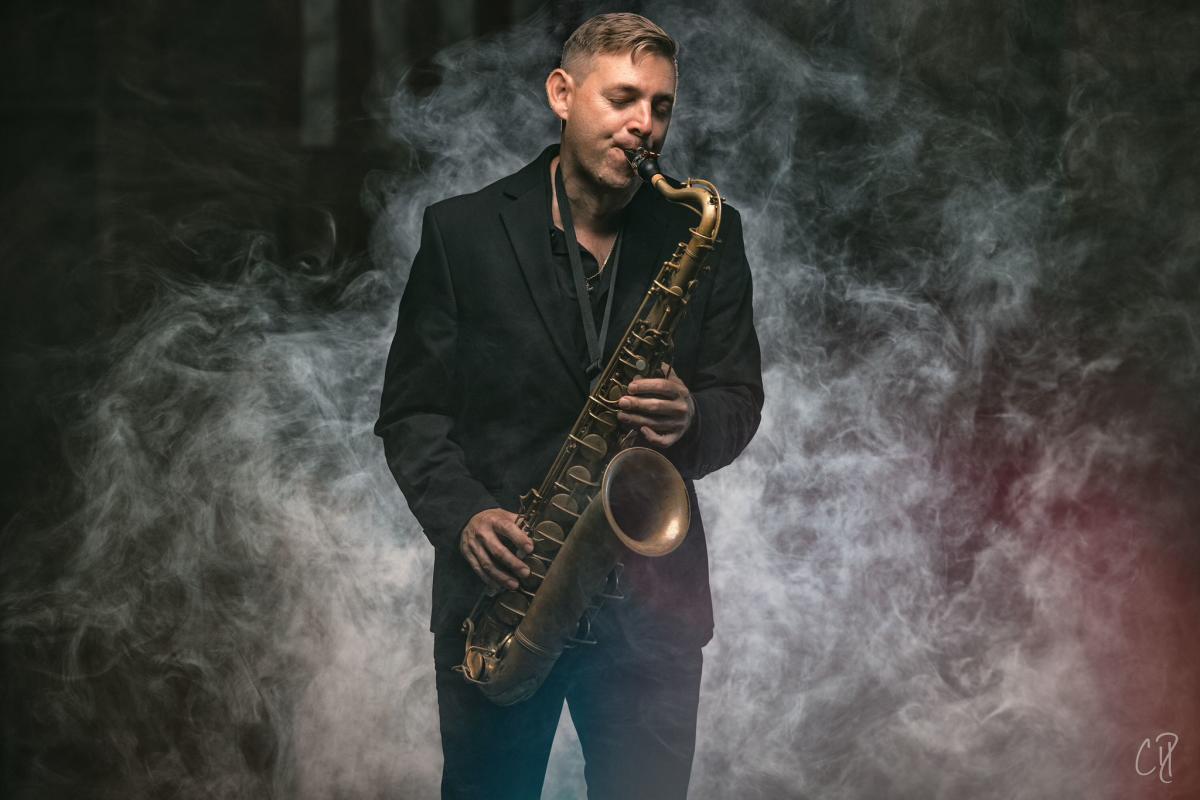 Music with Ken Matthews at DuCard Vineyards