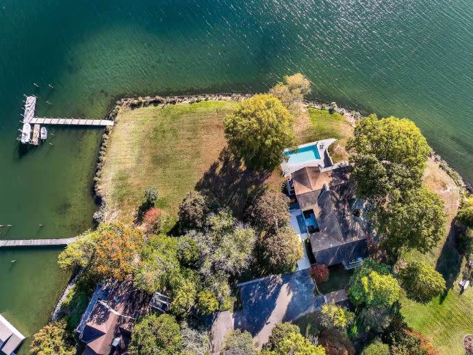 Topside at Stephen's Point