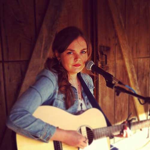 Friday Night Out music with Annie Stokes at DuCard Vineyards