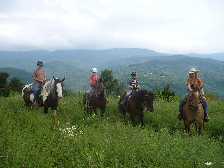 Mountaintop Ranch Wilderness Horseback Trail Rides