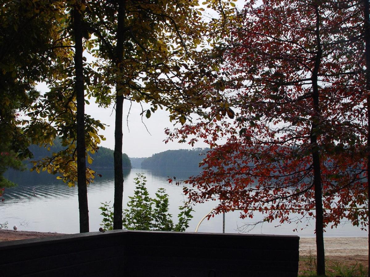 Goose Point Park at Philpott Lake