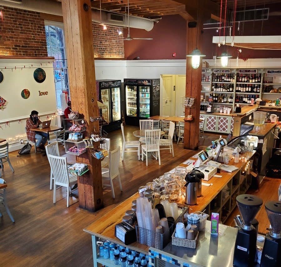 Urban Farmhouse Market & Café