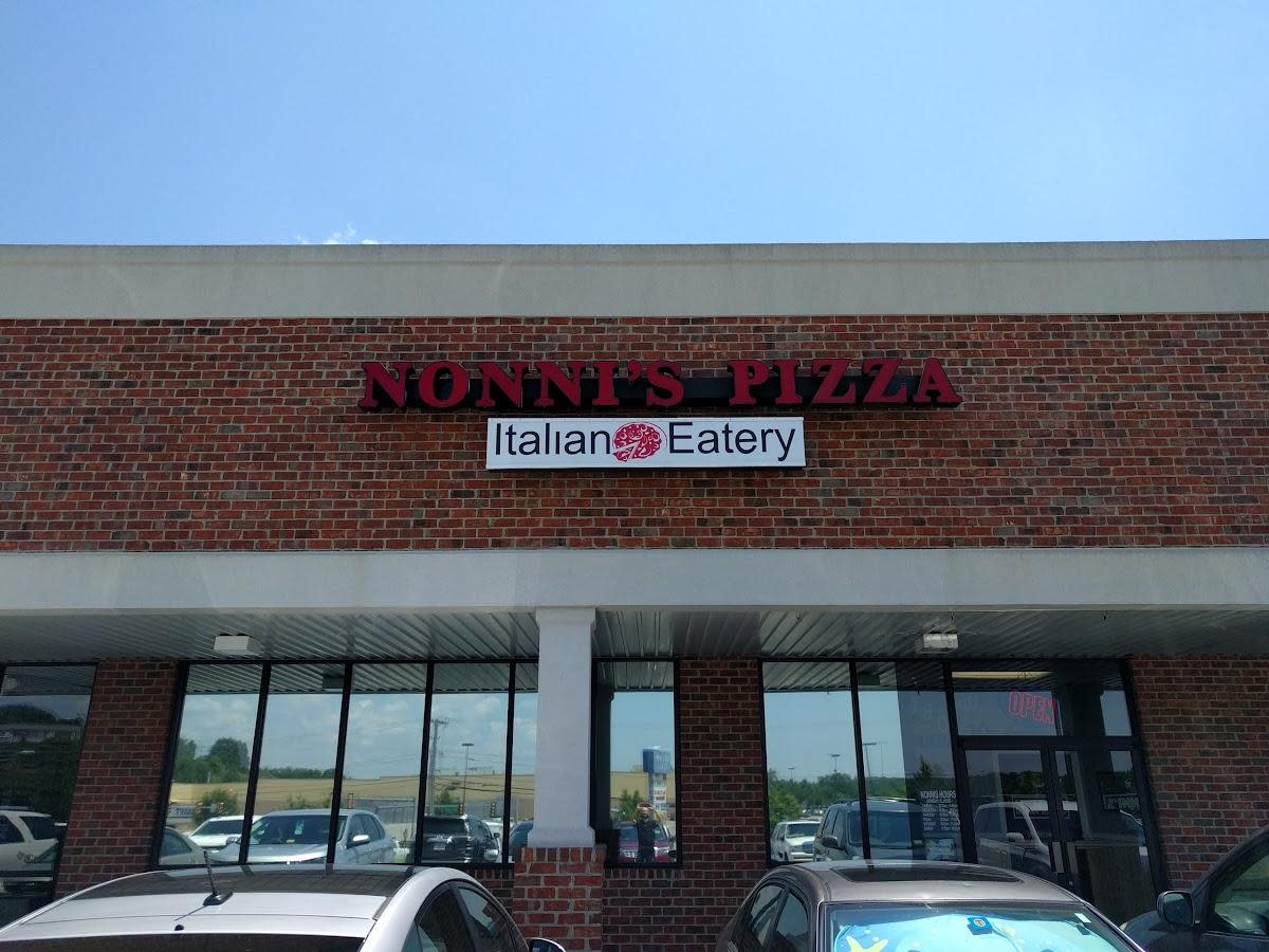 Nonnis Pizza Italian Eatery