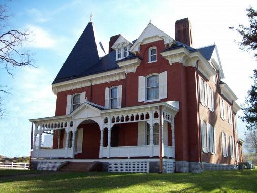 Sanders House Center