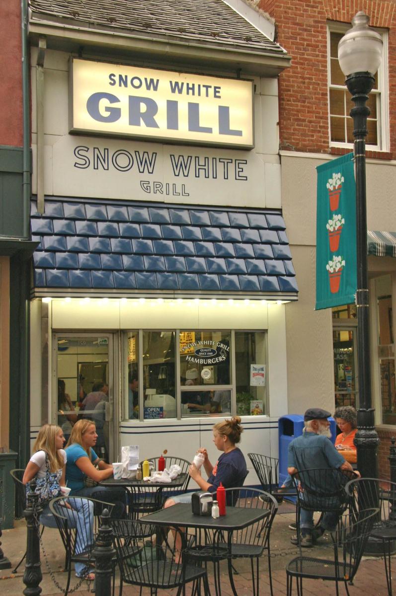 Snow White Grill