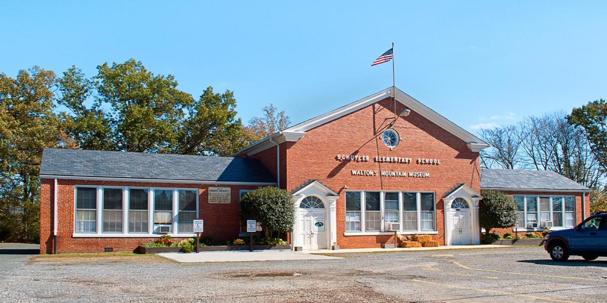 Walton's Mountain Museum