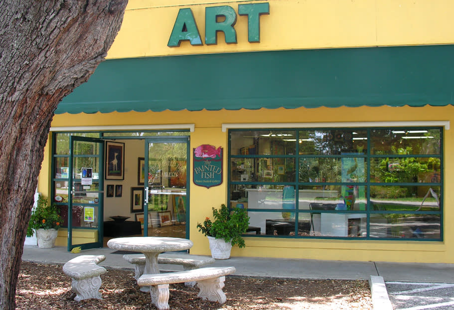 The Painted Fish Gallery in Dunedin | VISIT FLORIDA