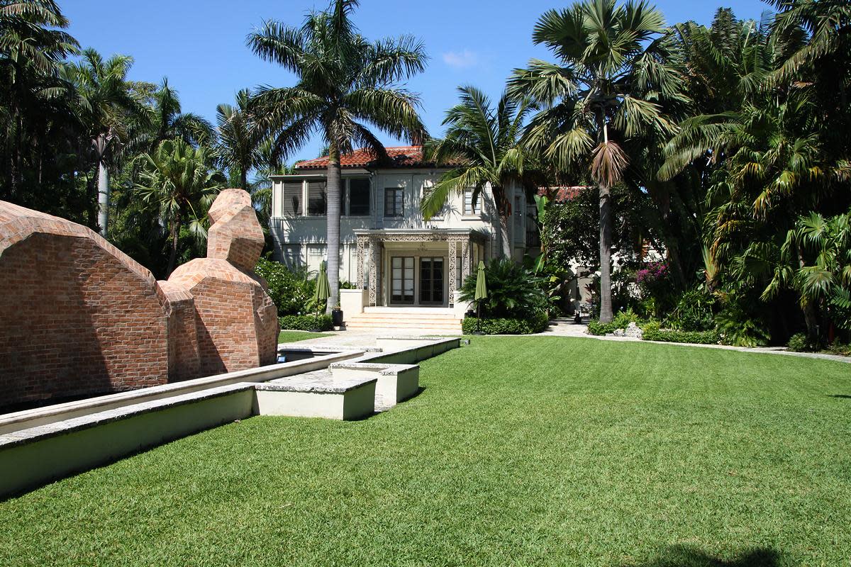 Ann Norton Sculpture Gardens in West Palm Beach | VISIT FLORIDA
