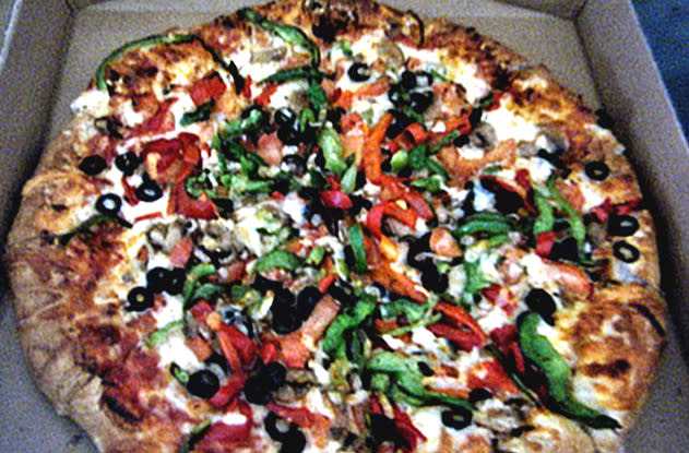 FILIPPOU’S TWISTED PIZZA III | Warwick, RI