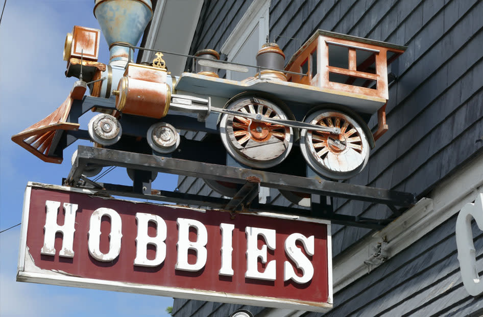 APPONAUG COLOR & HOBBY SHOP INC. | Warwick, RI