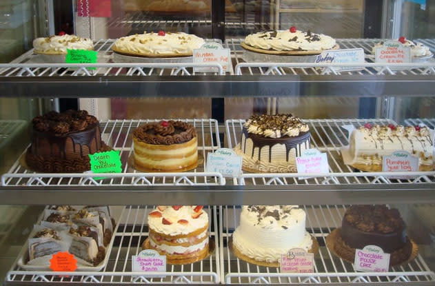LE FAVORITE BAKERY | Warwick, RI