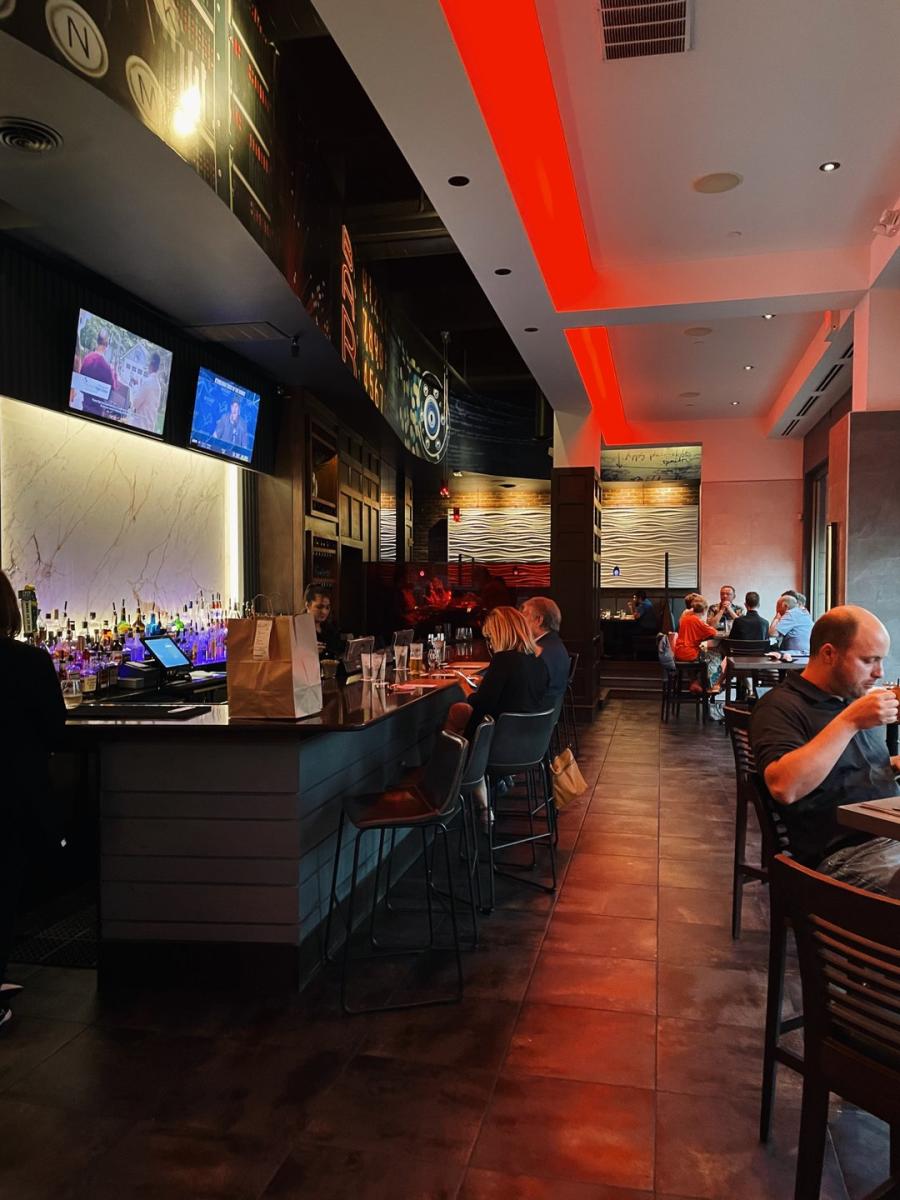 Red Seven Bar & Grill