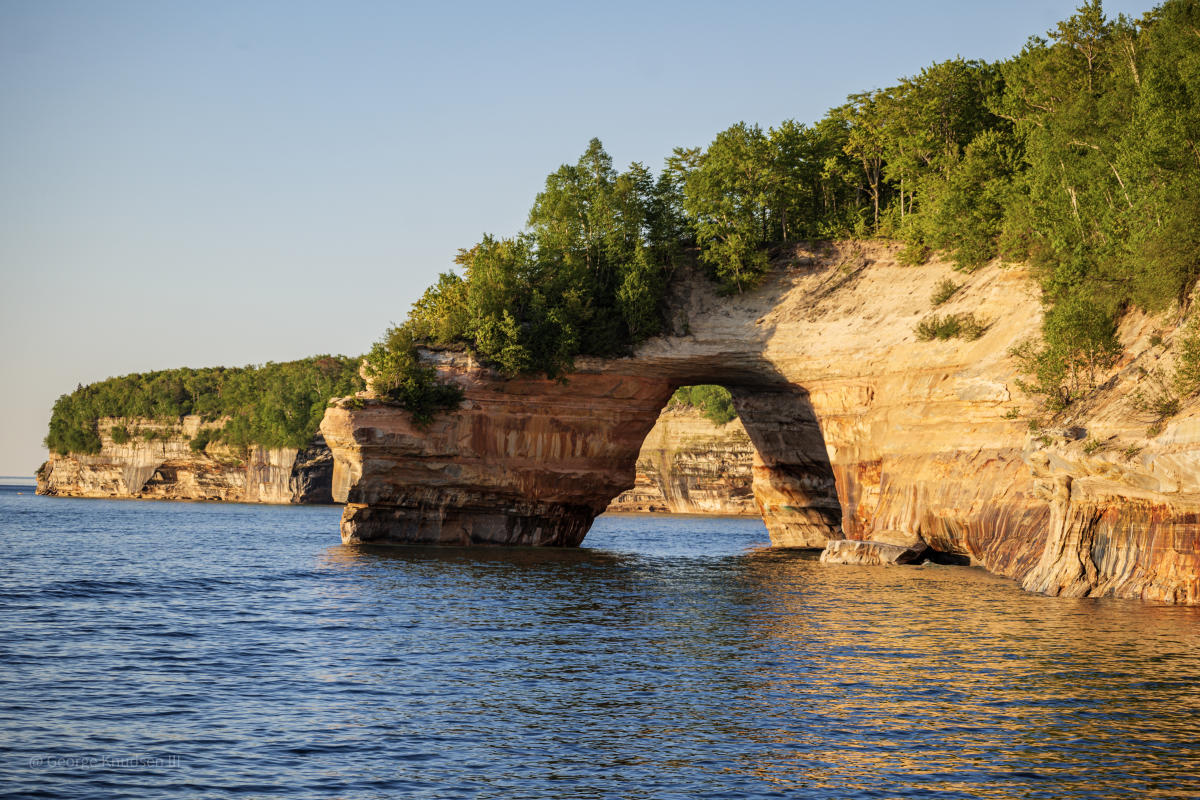 Munising Visitors Bureau