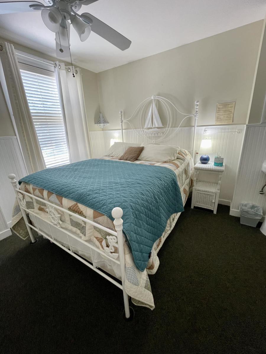 The Terrace Inn and 1911 Restaurant