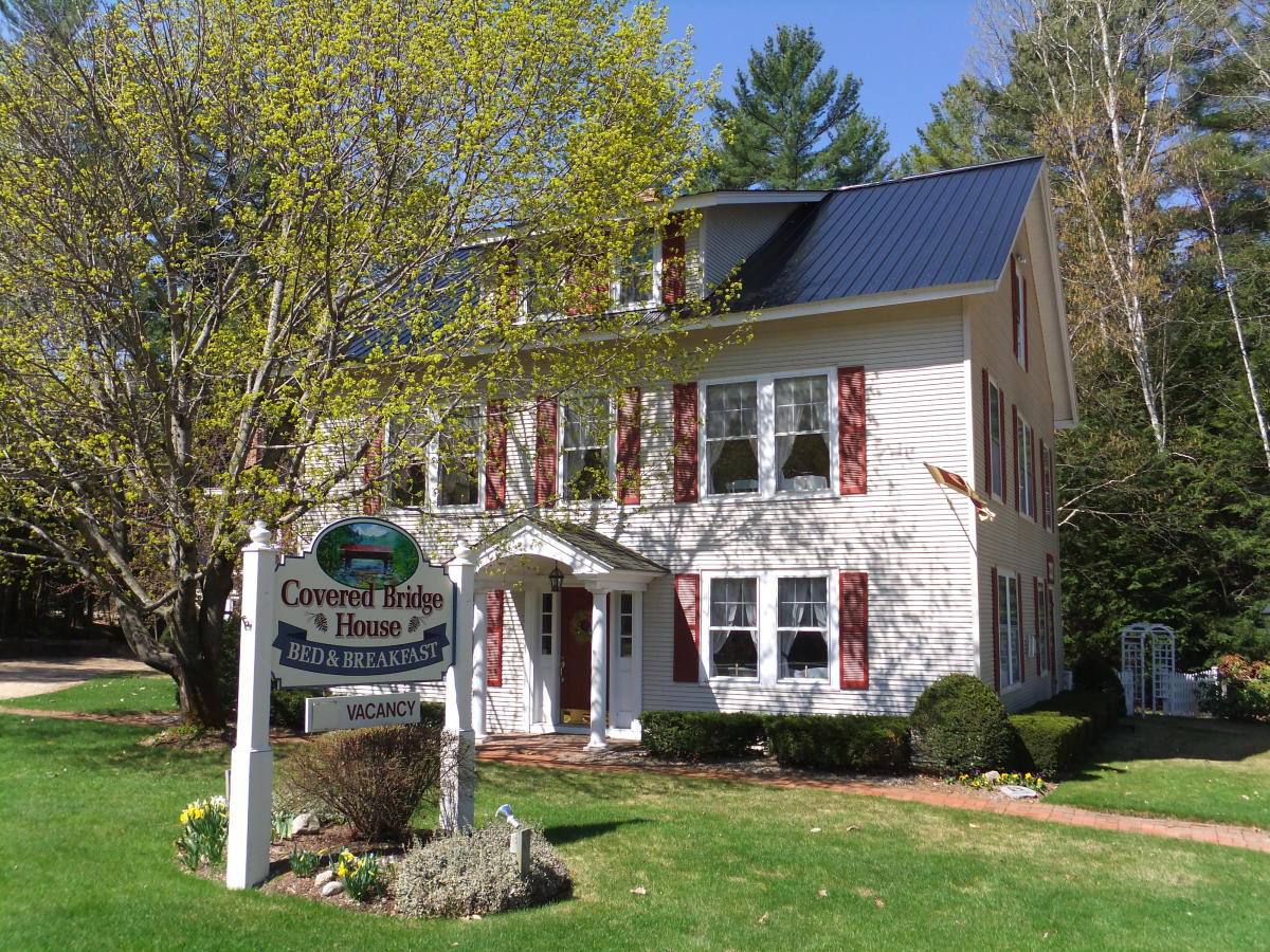 Covered Bridge House B&B | Glen, NH