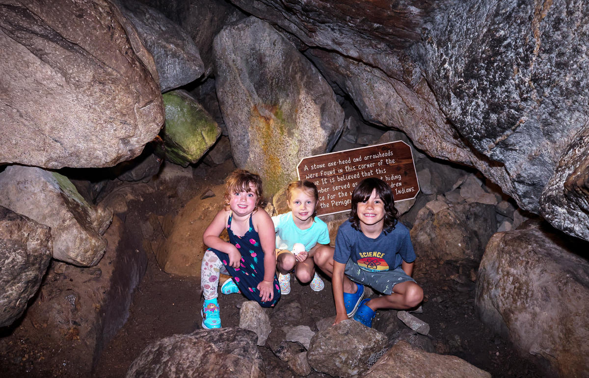 Polar Caves | Rumney, NH