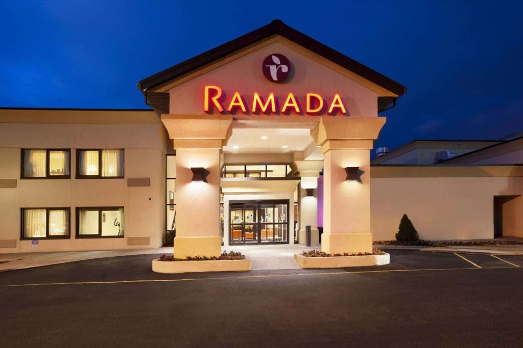 Ramada Newark / Wilmington