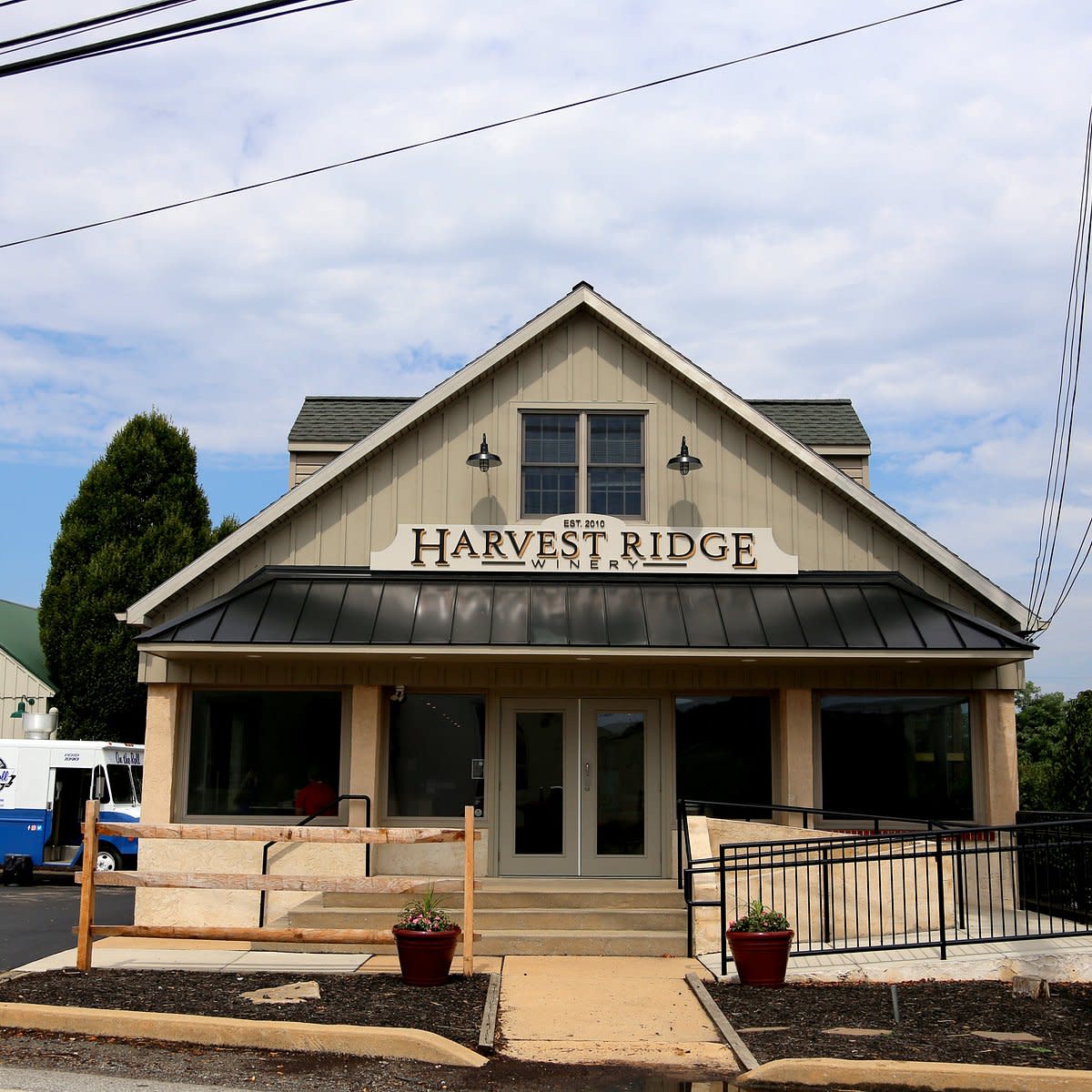 Harvest Ridge Winery Tasting Room