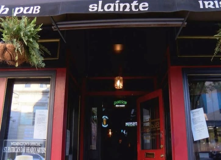 Slainte Irish Pub | Wilmington, NC 28401