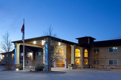 Holiday Inn Express Hotel/Suites