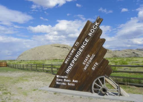 Independence Rock State Historic Site