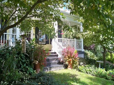 The Front Porch Tea Room & Gathering Place