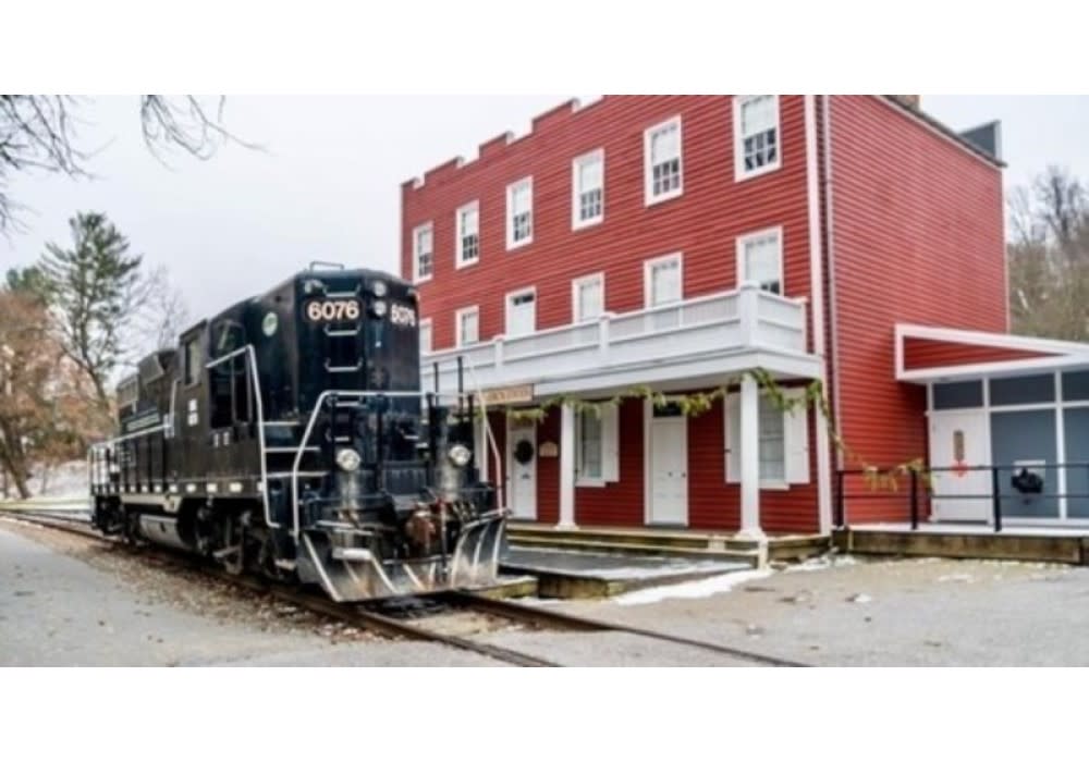 Hanover Junction Flyer Special