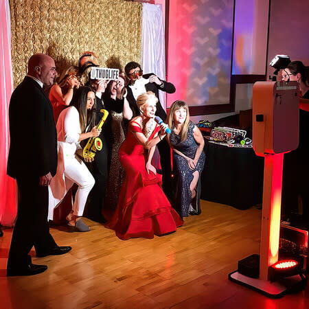 Shining Star Photo Booth