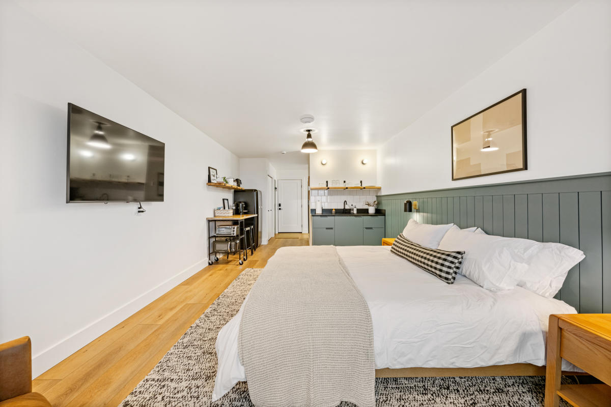 Auke Bay Motor Lodge