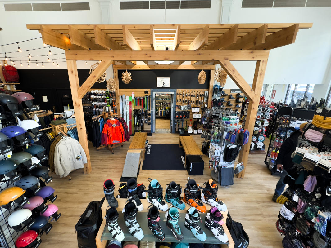 Foggy Mountain Shop