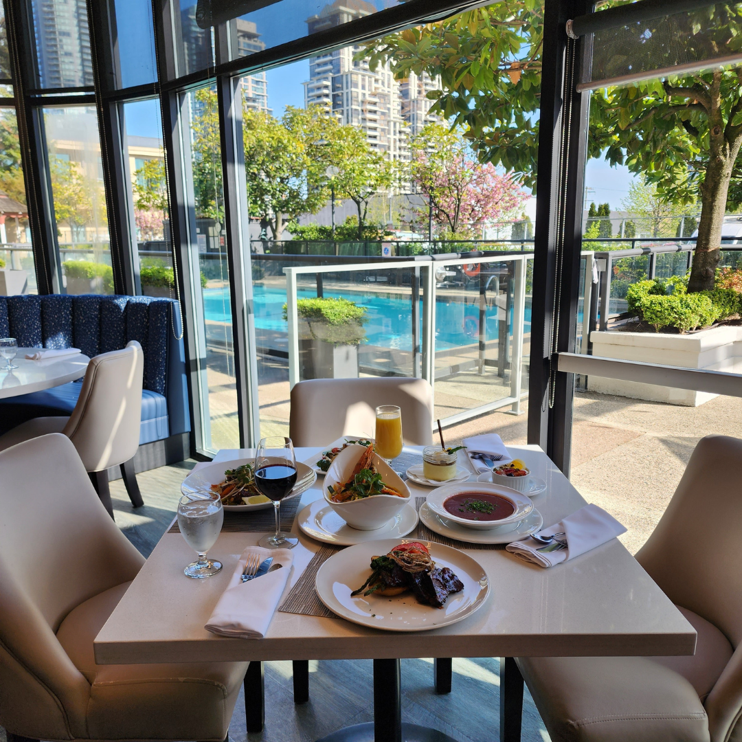 Acqua Restaurant & Bar