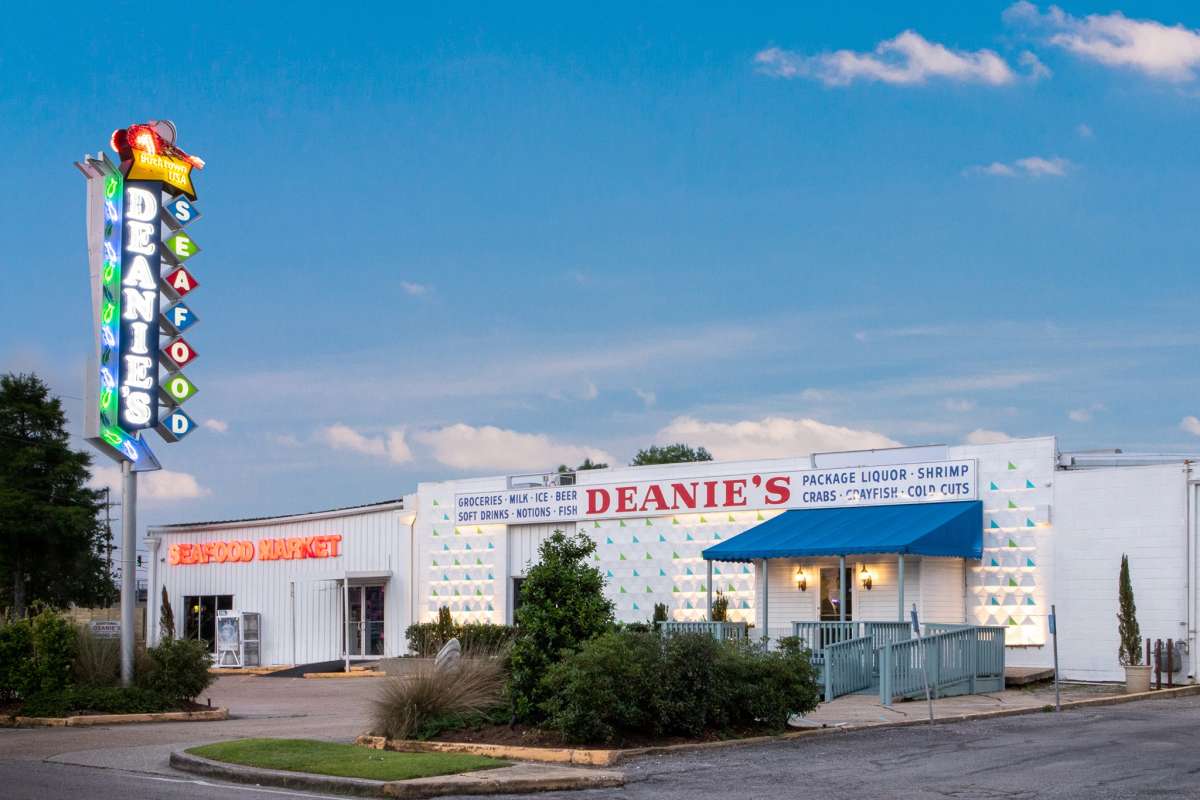 Deanie's Seafood Restaurant