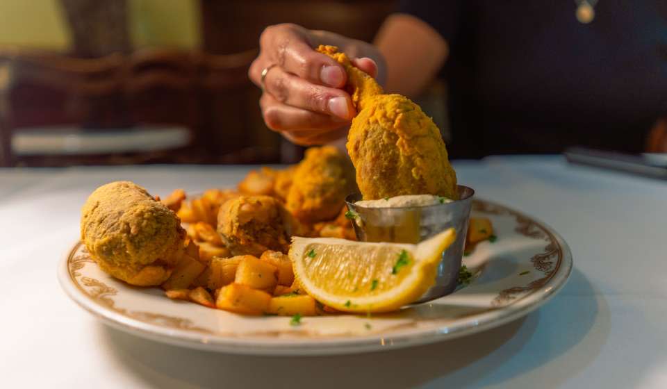 17 Most Classic Restaurants in New Orleans | Iconic NOLA Dining