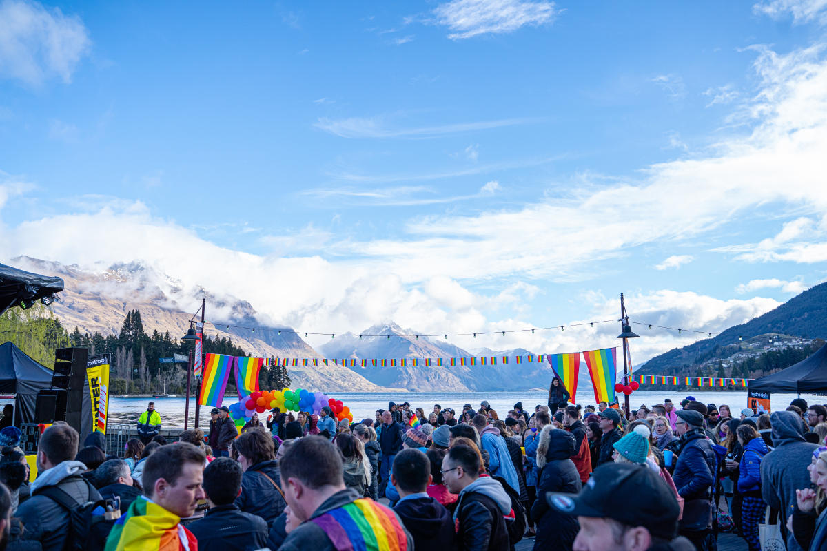 Five Reasons to Book a Spring Ski Trip | Queenstown, NZ