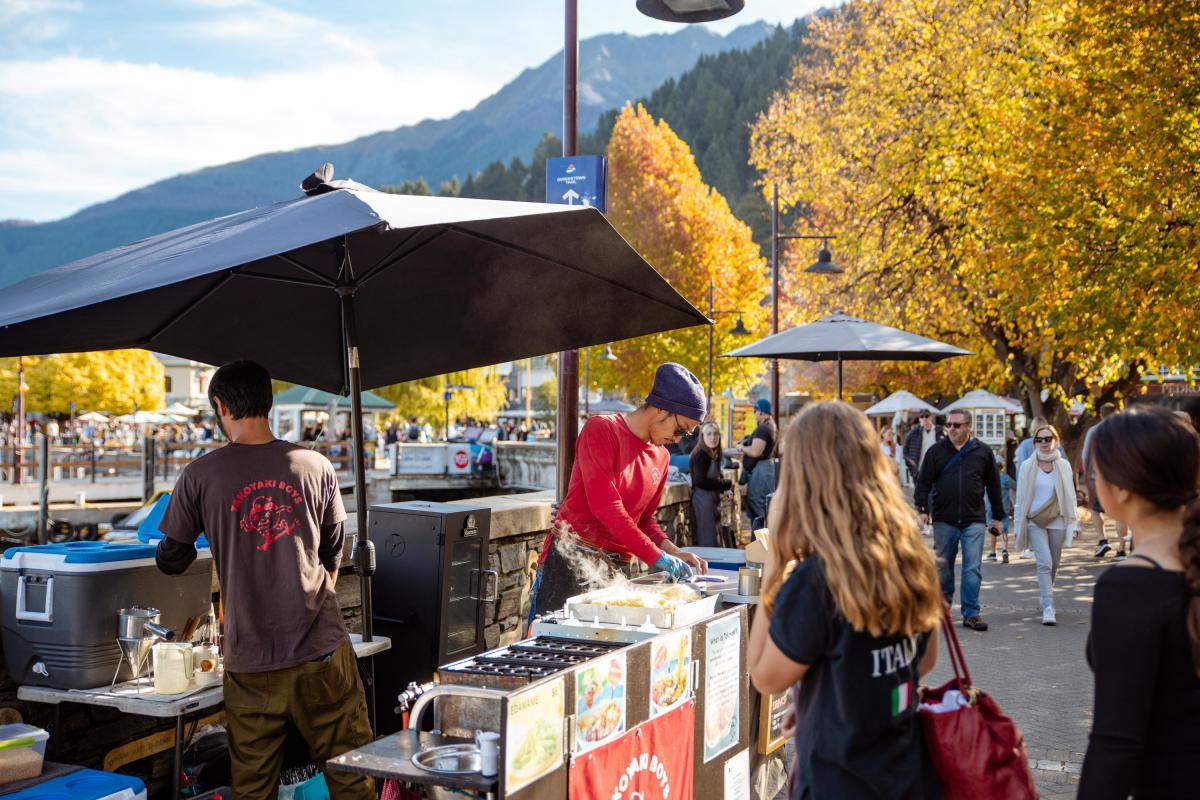 A Local's Guide to the Queenstown Markets | Queenstown NZ